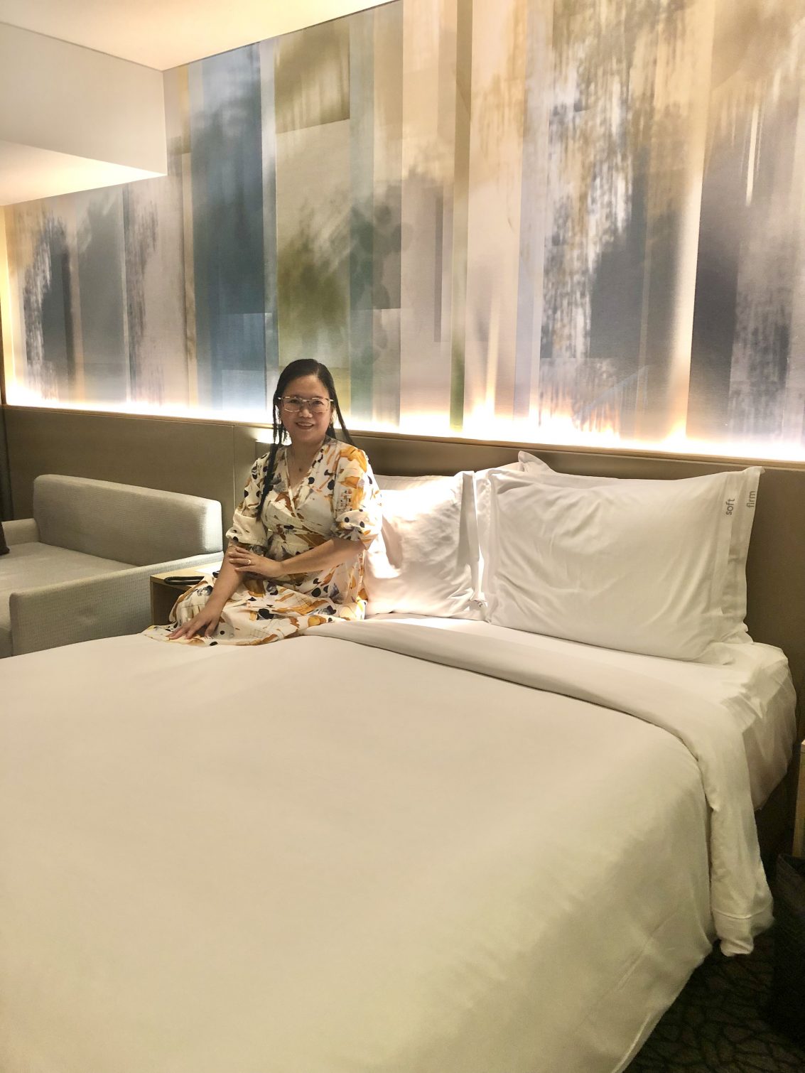 Holiday Inn Express Manila Newport City. - Pinay Expat